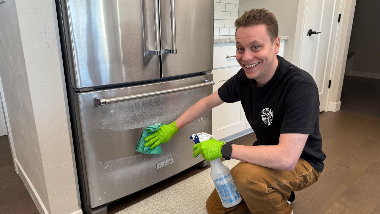 How to Clean Your Kitchen - Clean That Up